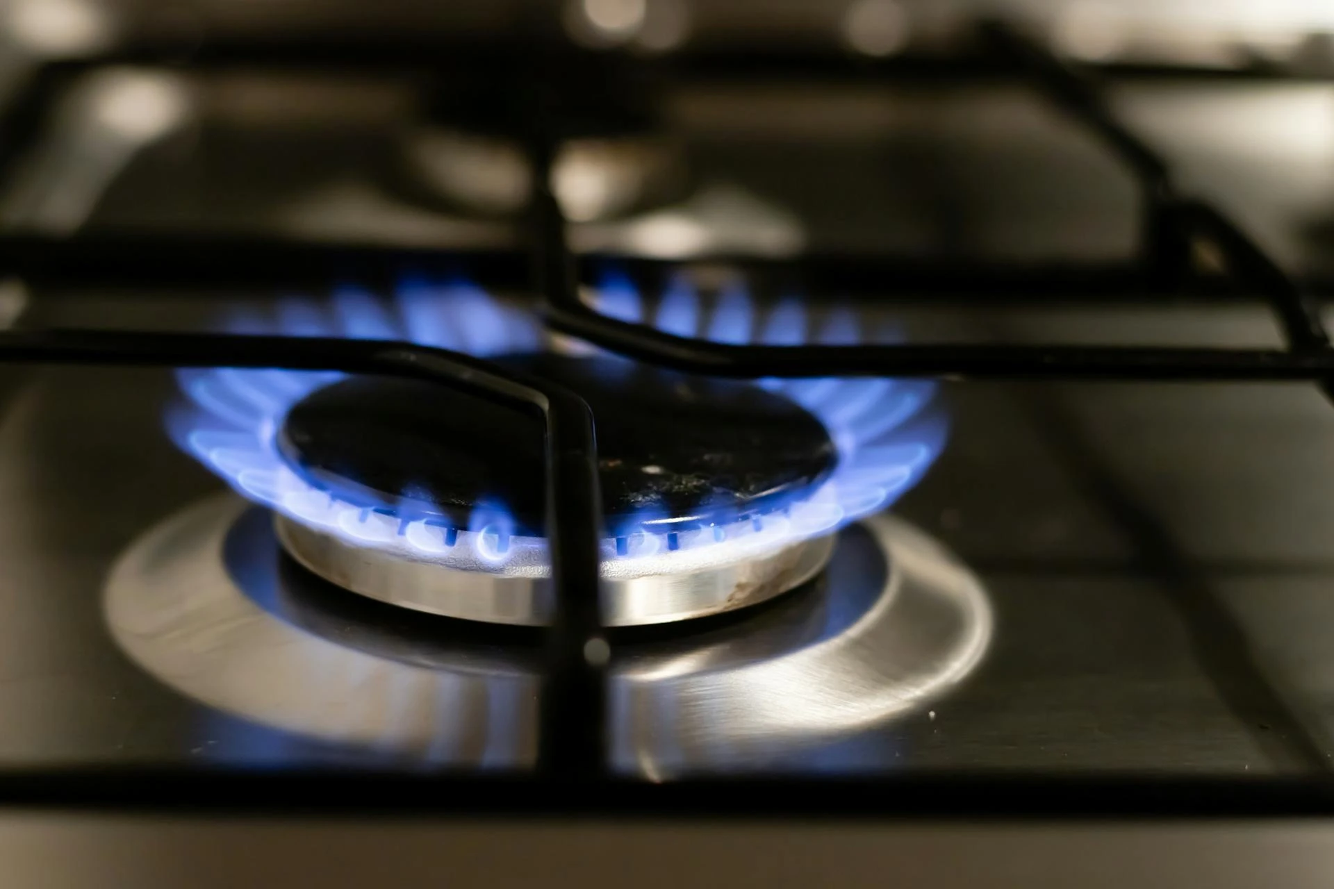 Gas Reliance Deepens Energy Affordability Crisis in US | Utilities Curated